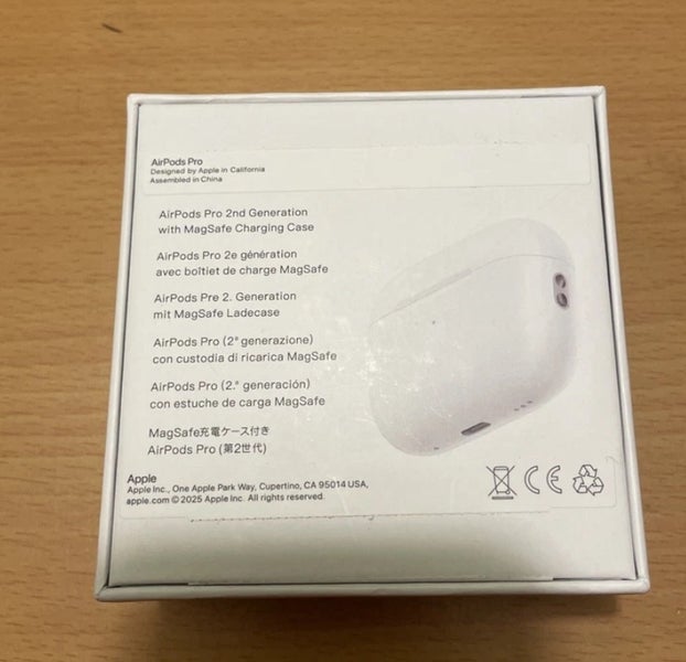 AirPod pro 2 with MagSafe charging case | SidelineSwap | Buy and Sell ...