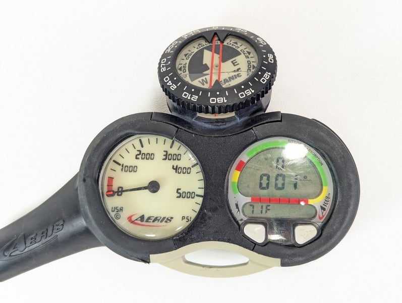 Aeris 100s Air Integrated Scuba Dive Computer Console with Compass 100 ...