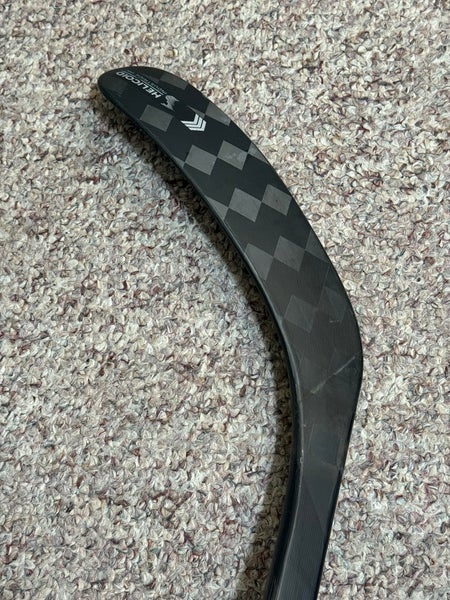 CCM Jetspeed FT7 Pro RH 75F P90TM Blue | SidelineSwap | Buy and Sell on ...