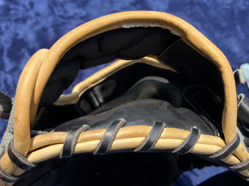 Gray Wilson A2000 RH First Base Baseball Glove 12.5" (Used ...