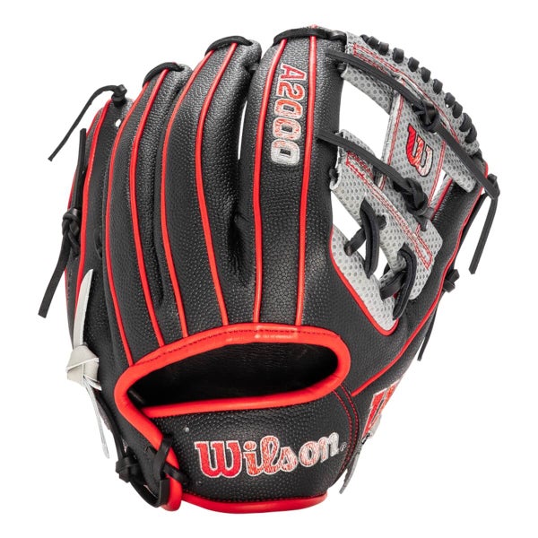 Used Wilson WBW1009861175 Right Hand Thrower - Excellent Condition ...