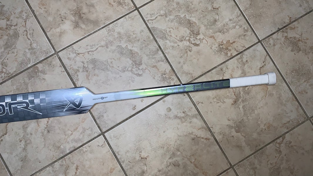Intermediate Bauer Hyperlite 2 Regular Goalie Stick 23" Paddle (Used ...