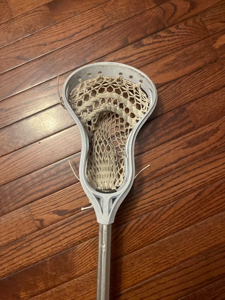 String king Starter Attack Lacrosse Complete Stick | SidelineSwap | Buy and Sell on SidelineSwap