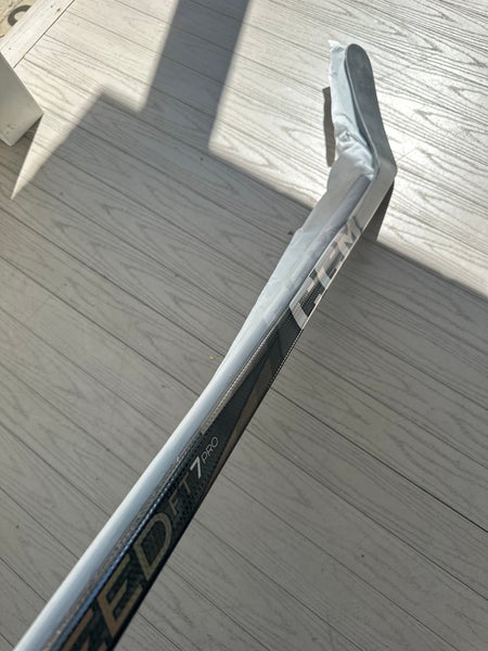 2 Senior CCM Jetspeed 7 Pro Left Hand Hockey Sticks P90 Pro Stock ...