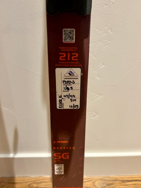 Atomic Redster SG FIS Size-212cm Radius-45M Used - w/ ICON 24 Bindings ...