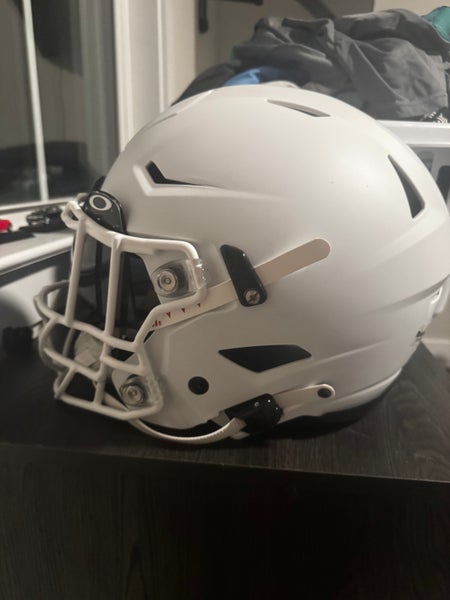 Extra Large Adult Riddell SpeedFlex Helmet (New) | SidelineSwap | Buy ...