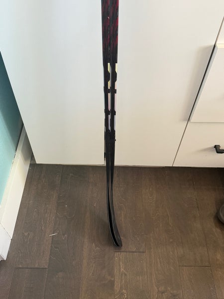 (2-pack) Pro Stock CCM Jetspeed FT5 Pro P28 85 Flex | SidelineSwap ...
