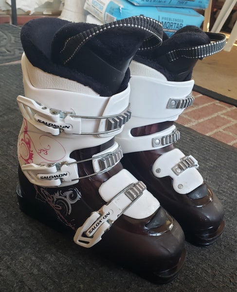 JR. GIRLS Salomon T3 Ski Boots (23.5 GIRLS YOUTH 4.5-5 ) *USED* NEW ...