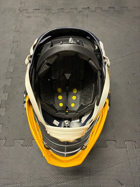 Cascade R Helmet (Used) | SidelineSwap | Buy and Sell on SidelineSwap