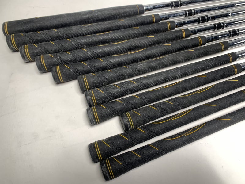 Lynx Predator Club Set Driver 3W 3H 4H 5-PW Putter Graphite & Steel ...