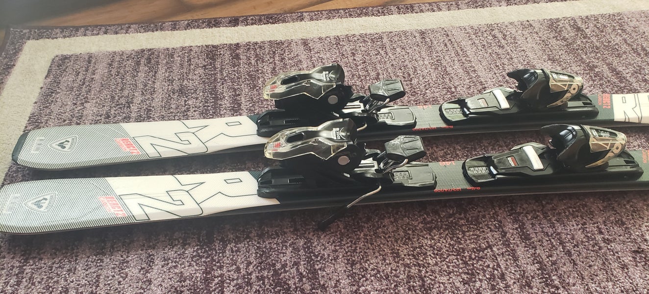 146cm ROSSIGNOL REACT 2 CARBON SKIS w/LOOK10 EZ ADJUST BINDINGS *USED ...