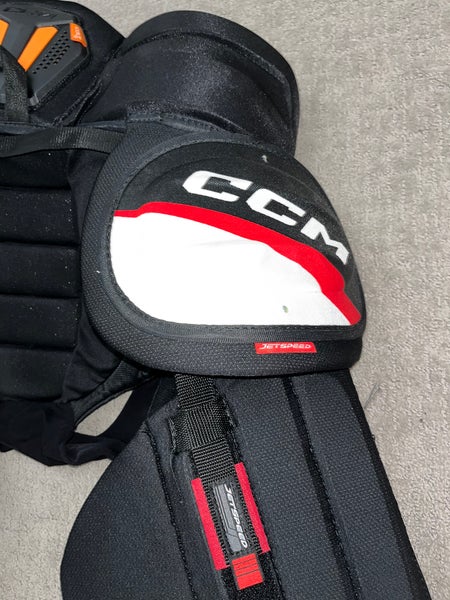 Large CCM JetSpeed Girdle (Used) | SidelineSwap | Buy and Sell on ...