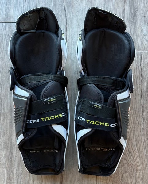 Senior CCM ASV Pro 15" Shin Pads Pro Stock (Used) | SidelineSwap | Buy ...