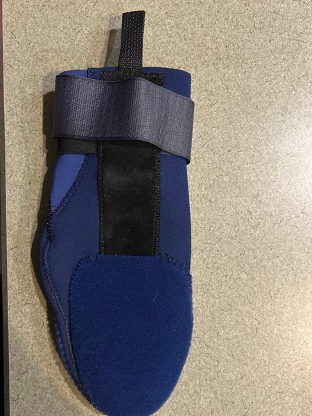 BENIK (XL)SLIDING MITT (New) baseball and softball sliding mitt Right ...