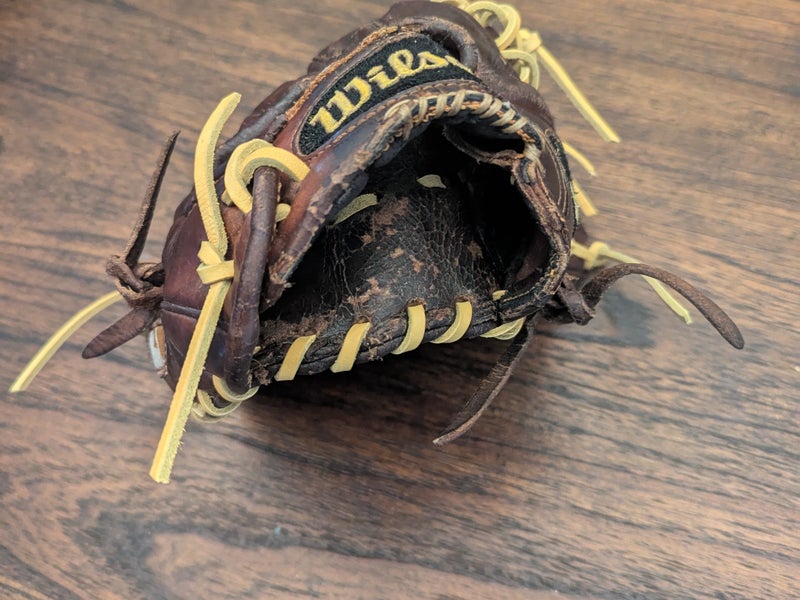 Wilson A2000 Dustin Pedroia Model 11.5 - Fully Reconditioned New ...