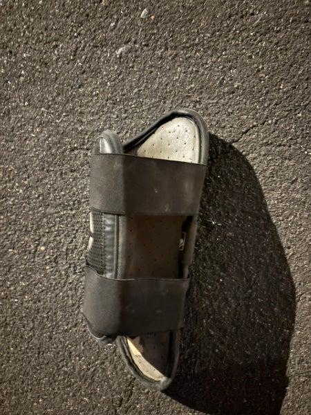 Black Senior EvoShield Leg guard Shin Guards (Used) | SidelineSwap ...