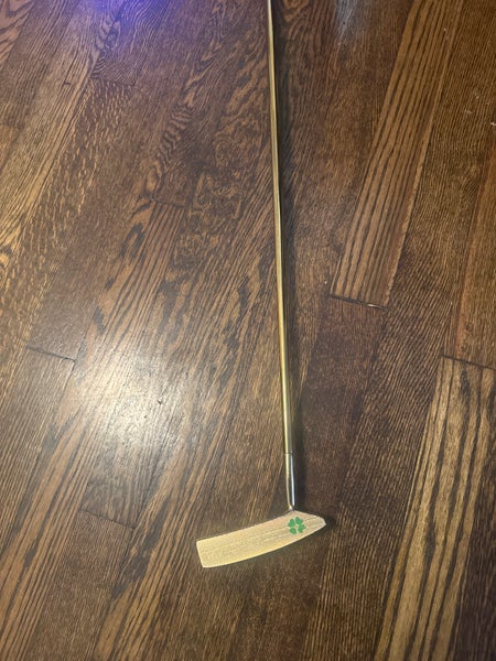 Gold Lucky Golf Blade Right Handed Putter 34" (Used) | SidelineSwap ...