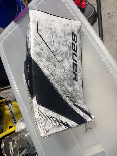 Bauer Intermediate 3X Glove and S29 Blocker | SidelineSwap | Buy and ...
