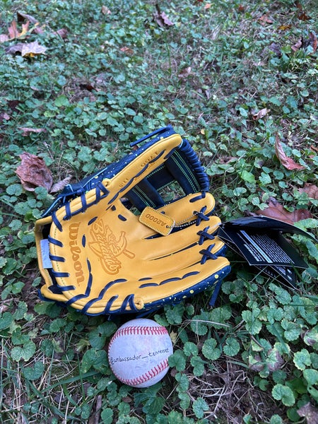 2025 Wilson A2000 1786 11.5” Savannah Bananas Paint Splatter Infield ...