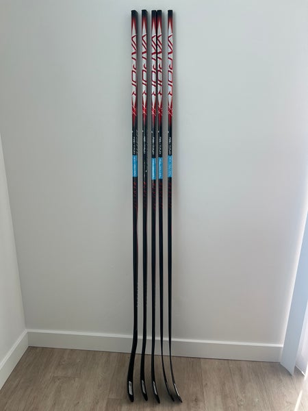 Senior Bauer Right Handed Hockey Stick P28 Pro Stock (New) | SidelineSwap | Buy and Sell on ...
