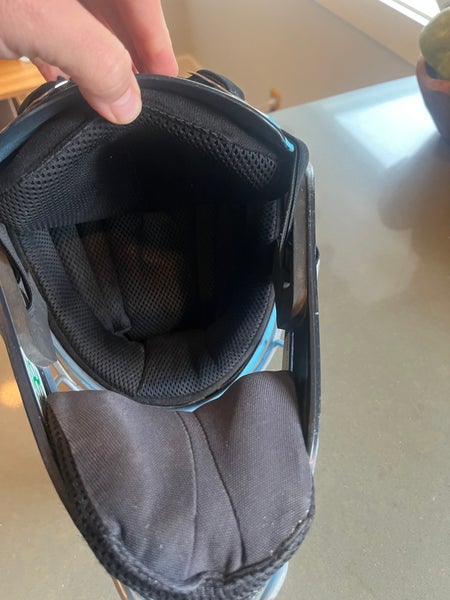 Used All Star System 7 Catcher's Mask (Youth 9-13 YO) Sky Blue + Navy ...