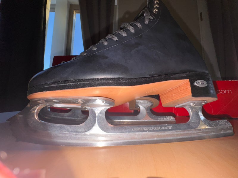 Riedell 223 Figure Skates C Adult 6 (New) + Paramount blade ...