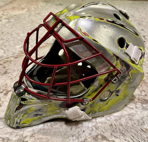 Senior Medium 2020 CCM GFL 1.9 Goalie Mask (Used) | SidelineSwap | Buy ...