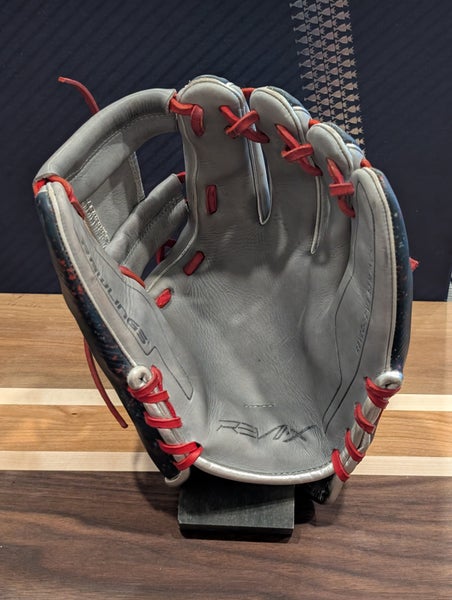 RH Rawlings REV1X Baseball Glove 11.5" (Used) | SidelineSwap | Buy and ...