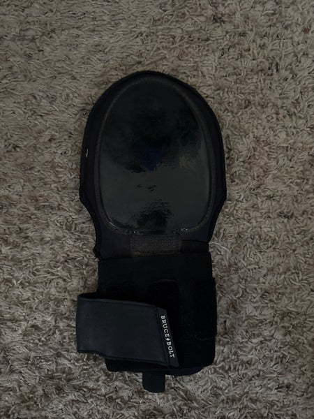 Bruce Bolt sliding mitt adult black | SidelineSwap | Buy and Sell on ...