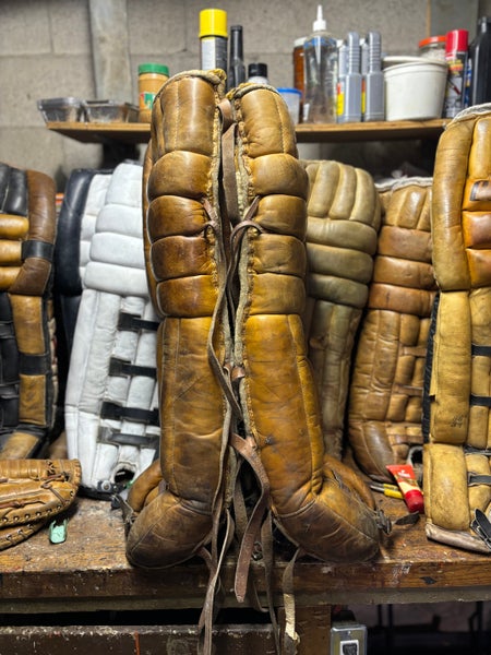 Cooper GP95xl 4 roll 34" Goalie Leg Pads Pro Stock (Used ...
