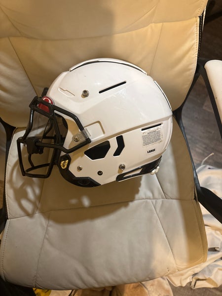 Adult Large Schutt F7 Helmet (Used) | SidelineSwap | Buy and Sell on ...