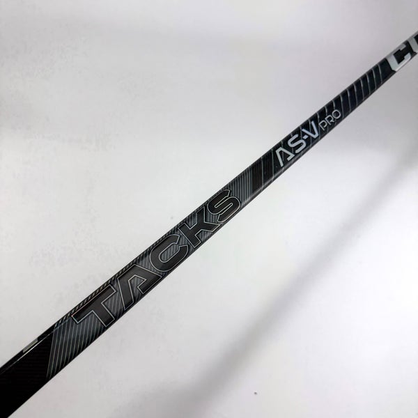 Used Right Chrome CCM Tacks ASV Pro | 65 Flex P88M Curve Grip | F323 ...