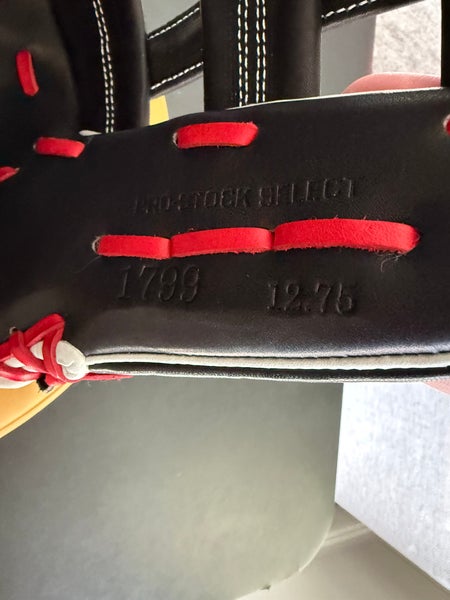 Wilson A2K LHT 1799 12.75” | SidelineSwap | Buy and Sell on SidelineSwap