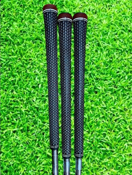 Three project X Shafts With 3 Lamkin Genesis Crossfire Grips Demos ...