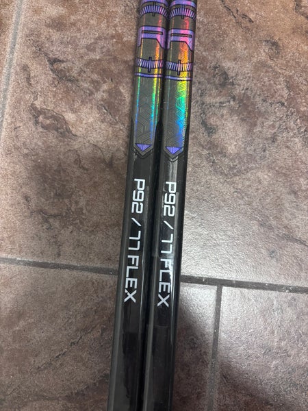 2 Senior Bauer Proto-R Left Hand Hockey Sticks P92 77 Flex (New ...