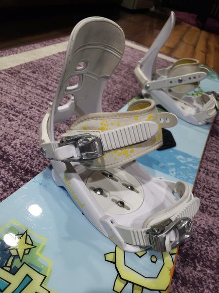 143cm Women's SNOWBOARD ZUMA CAMERON w/SMALL-MEDIUM ROSSIGNOL BINDINGS ...