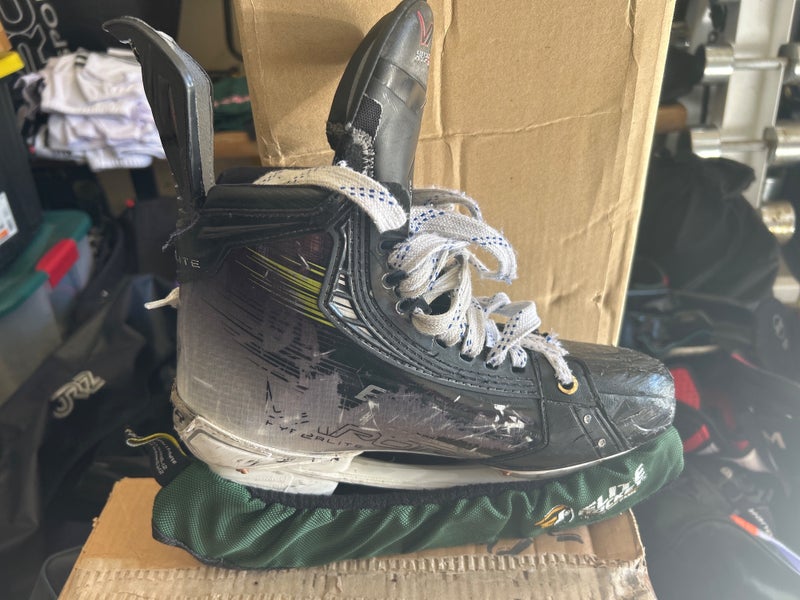 2023 Bauer Vapor Hyperlite 2 Hockey Skates 8 (Used) | SidelineSwap ...