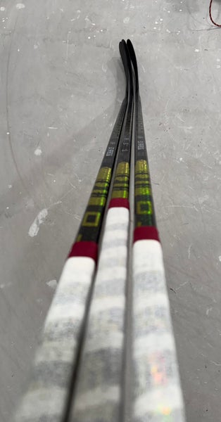 Senior Bauer Proto-R Right Handed Hockey Stick P92M 70 Flex Pro Stock ...