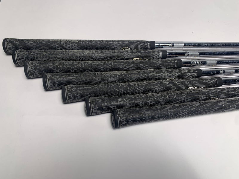 Titleist 775 CB Iron Set 4-PW True Temper Dynamic Gold Regular Steel ...