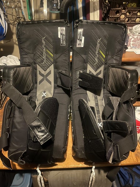 33" 2024 Bauer Vapor X5 Pro Goalie Leg Pads (Used) | SidelineSwap | Buy ...