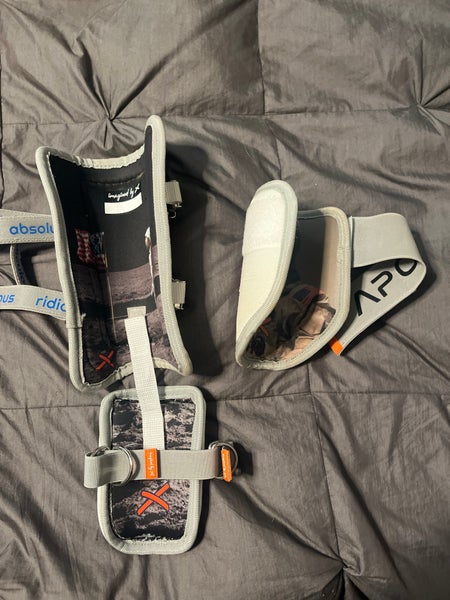 ARIA Elbow and Leg guard | SidelineSwap | Buy and Sell on SidelineSwap