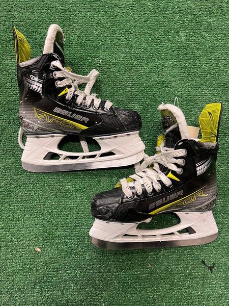 Bauer Vapor X4 - Junior | SidelineSwap | Buy and Sell on SidelineSwap
