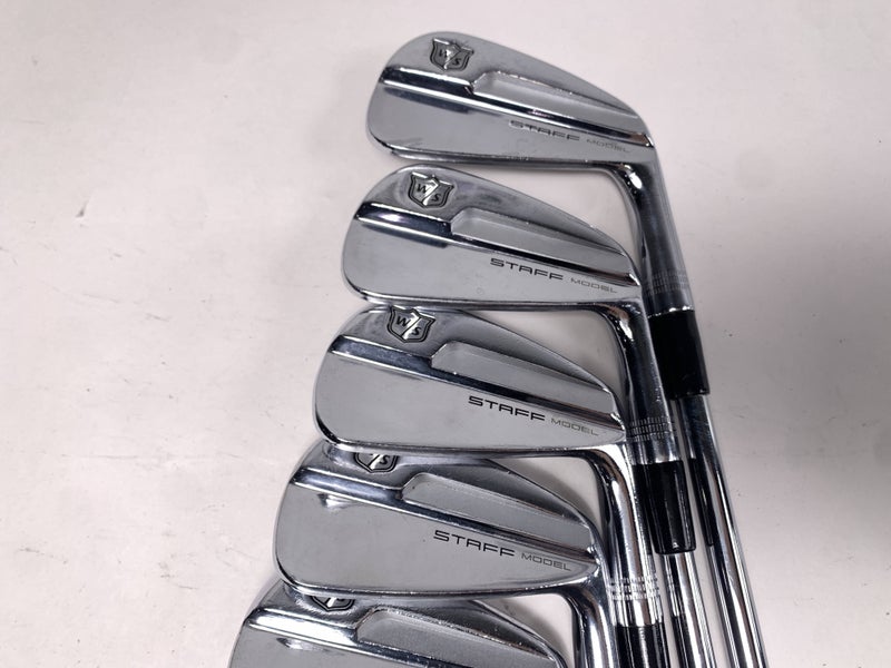 Wilson Staff Model Blade Iron Set 4-PW True Temper Dynamic Gold S300 ...