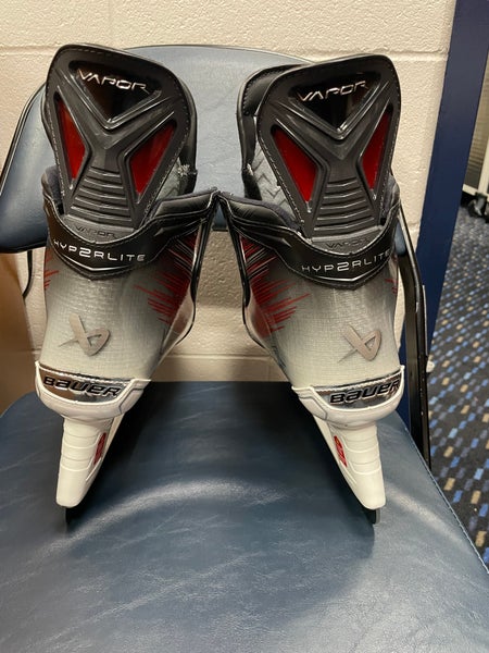 Bauer Vapor Hyperlite 2 Hockey Skates Regular Width Pro Stock 9 (New ...