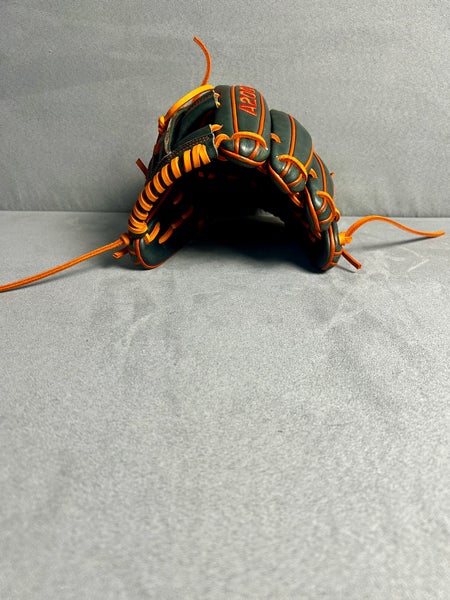 Wilson A2000 JA27 Gm RHT Infield Baseball Glove 11.5" (Used ...