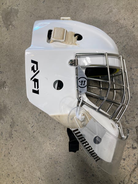 Senior Medium Warrior R/F1 Goalie Mask | SidelineSwap | Buy and Sell on ...