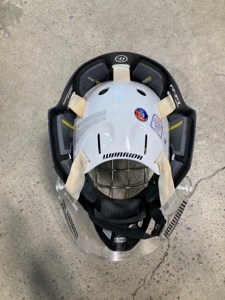 Senior Medium Warrior R/F1 Goalie Mask | SidelineSwap | Buy and Sell on ...