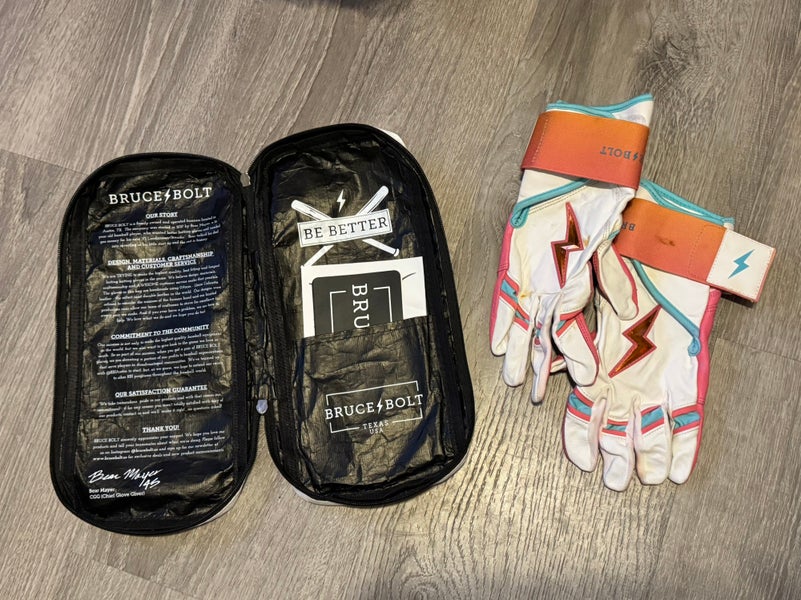 Baseball Glove (Used) | SidelineSwap | Buy and Sell on SidelineSwap