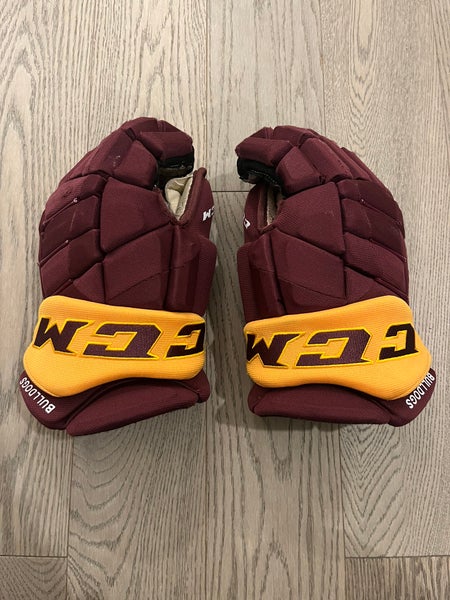 CCM Minnesota Duluth Bulldogs Pro Stock Set | SidelineSwap | Buy and ...