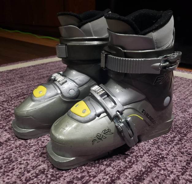 KIDS YOUTH 22.5 (YOUTH 4.5) SKI BOOTS DALBELLO FXR 2*USED* WASHED ...